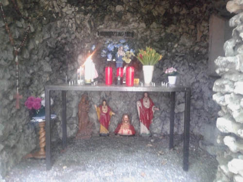 Tielt-Winge (Blereberg) * 26/9/8 – https://lourdesgrotten.wordpress.com