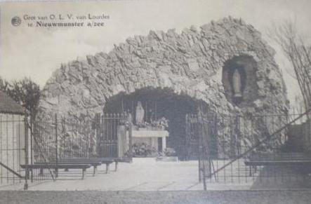 Zuienkerke (Nieuwmunster) * 22/9/8 – https://lourdesgrotten.wordpress.com