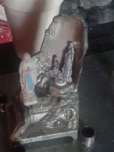 Tielt-Winge (Blereberg) * 26/9/8 – https://lourdesgrotten.wordpress.com