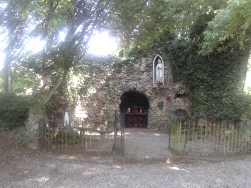 Tielt-Winge (Blereberg) * 26/9/8 – https://lourdesgrotten.wordpress.com