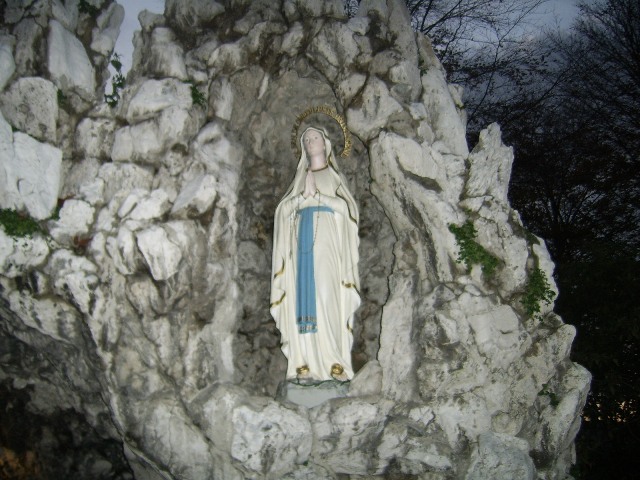 Duffel * 20/11/8 – https://lourdesgrotten.wordpress.com