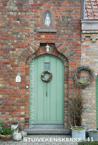 Diksmuide (Stuivekenskerke) * – https://lourdesgrotten.wordpress.com