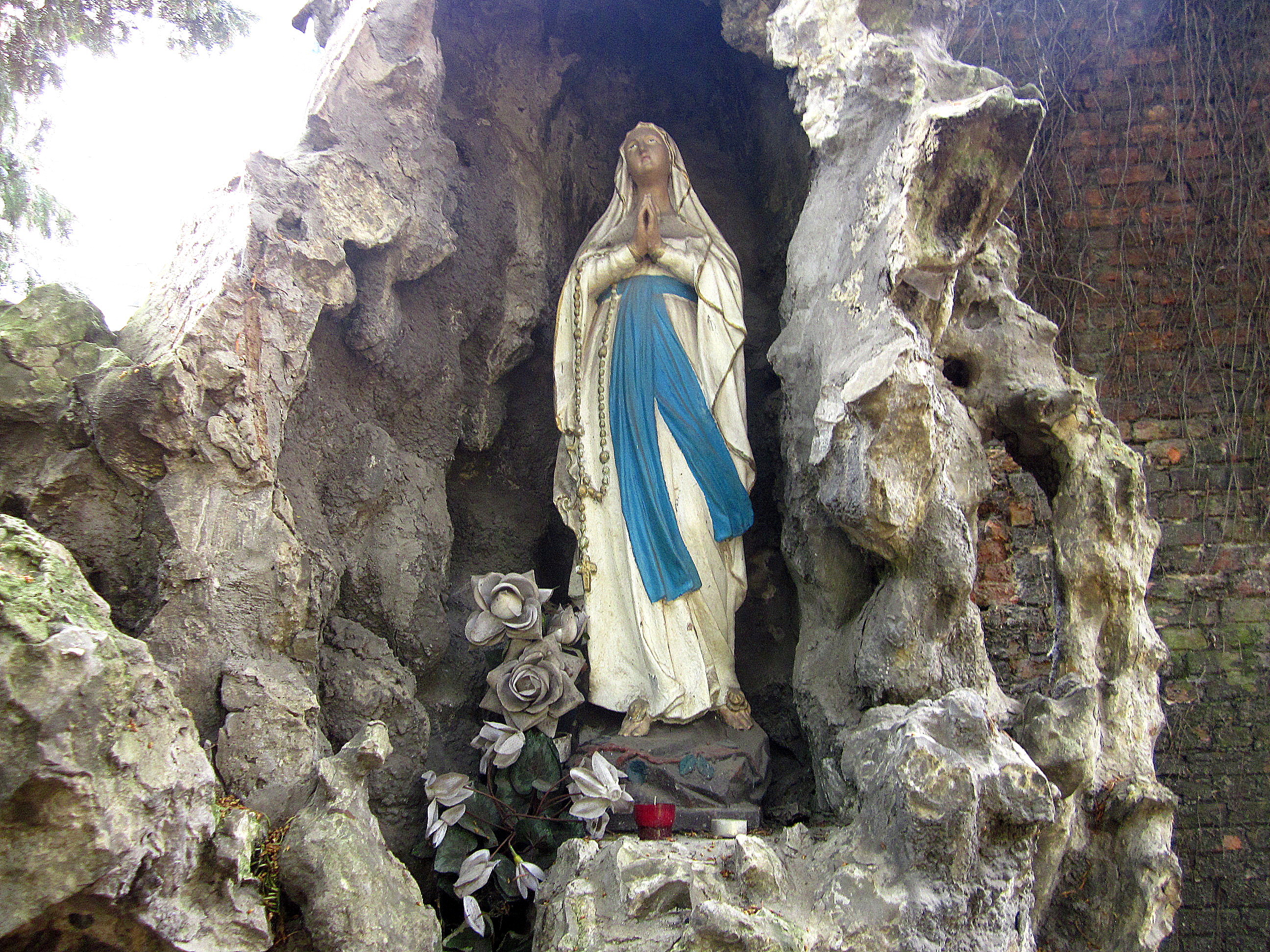 Antwerpen ( Hemelstraat) 29/9/8 – https://lourdesgrotten.wordpress.com