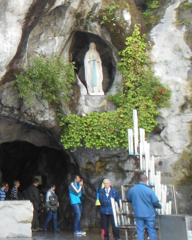 Alle Lourdesgrotten in volgorde van aanmelding – https://lourdesgrotten.wordpress.com