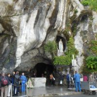 Op zoek – https://lourdesgrotten.wordpress.com