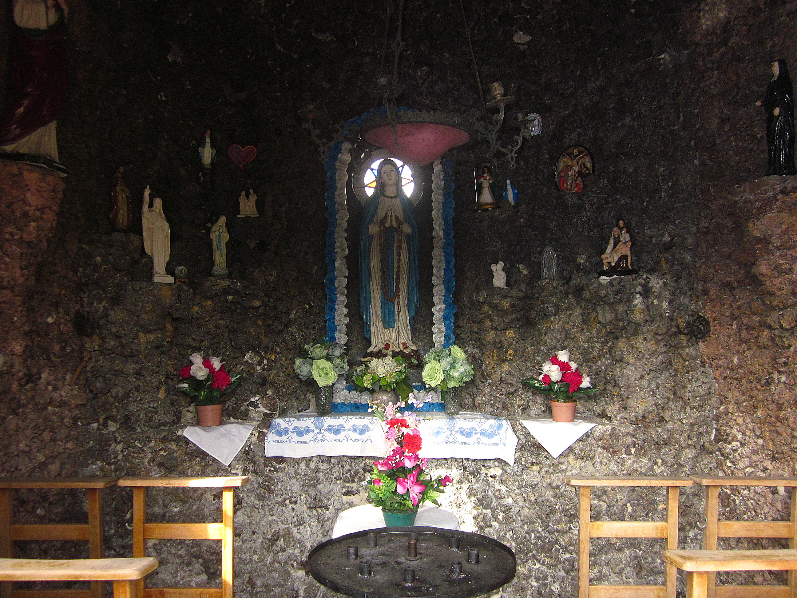 Wijchmaal (Kapelstraat)17/9/18 – https://lourdesgrotten.wordpress.com