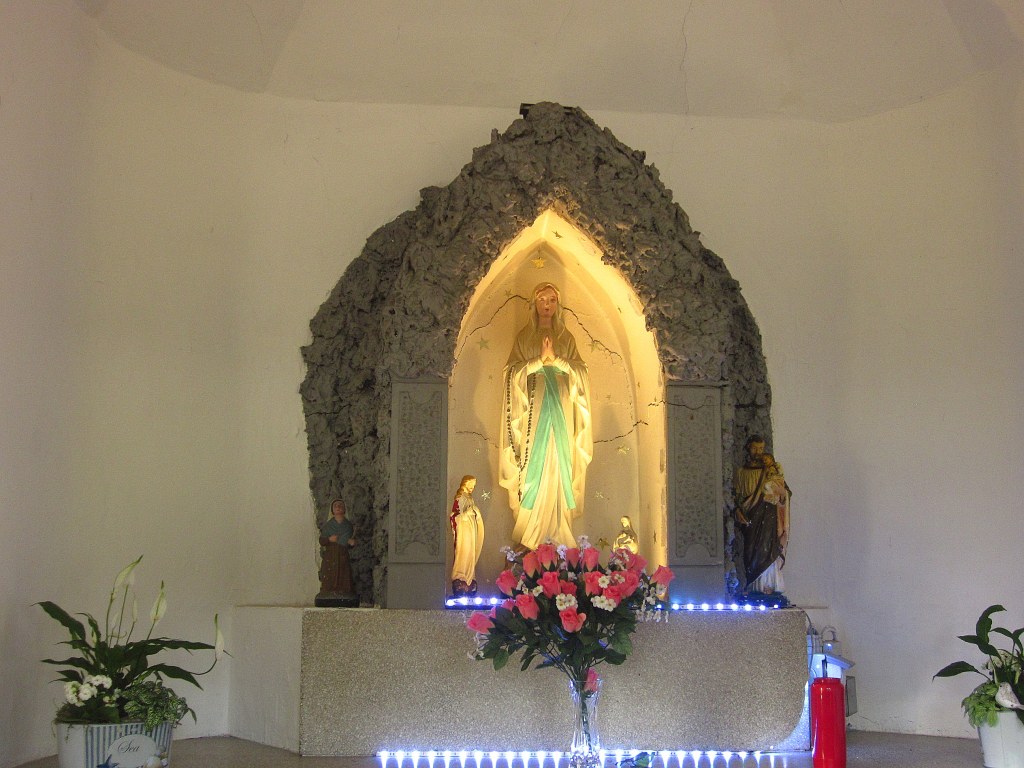 Zutendaal (Augustusstraat) 9/9/18 – https://lourdesgrotten.wordpress.com